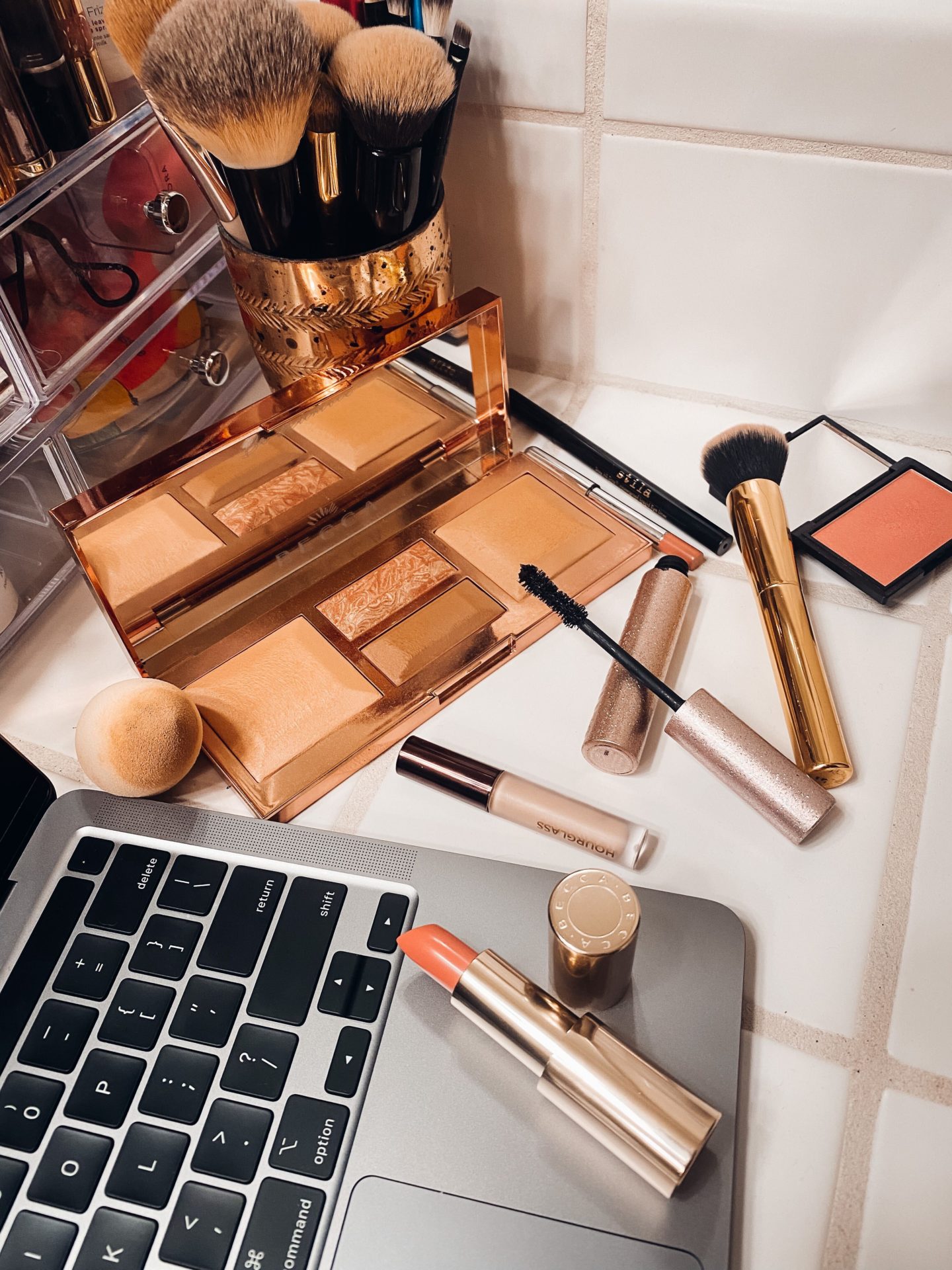 Virtual Makeup Lessons with MAB - Makeup by Ana B