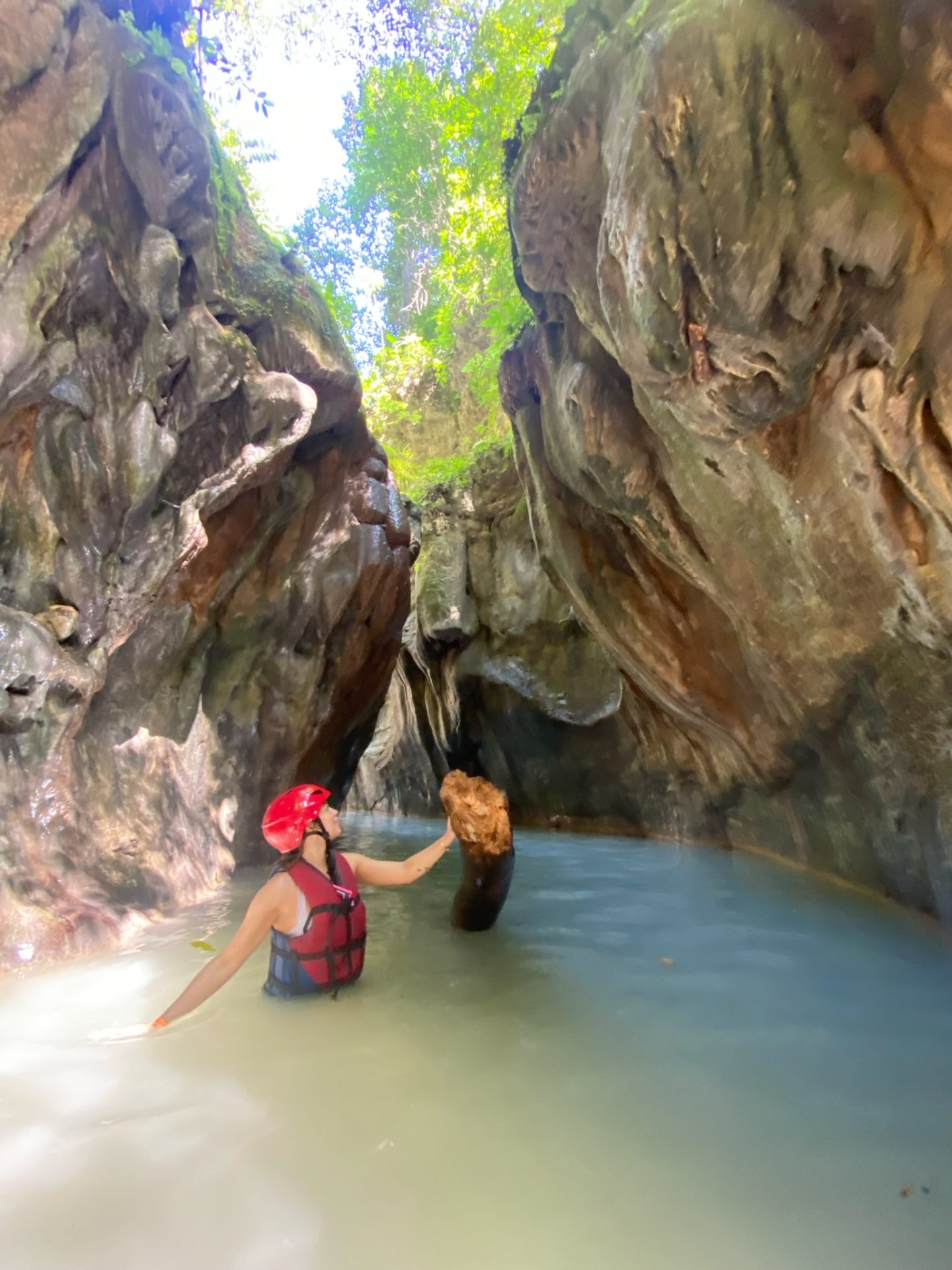 Cruising On The Mardi Gras With Ana B - Makeup by Ana B